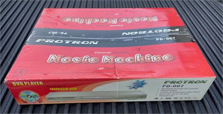 Transitional Design Online Auctions - PROTRON PD-007 Movie Machine DVD ...