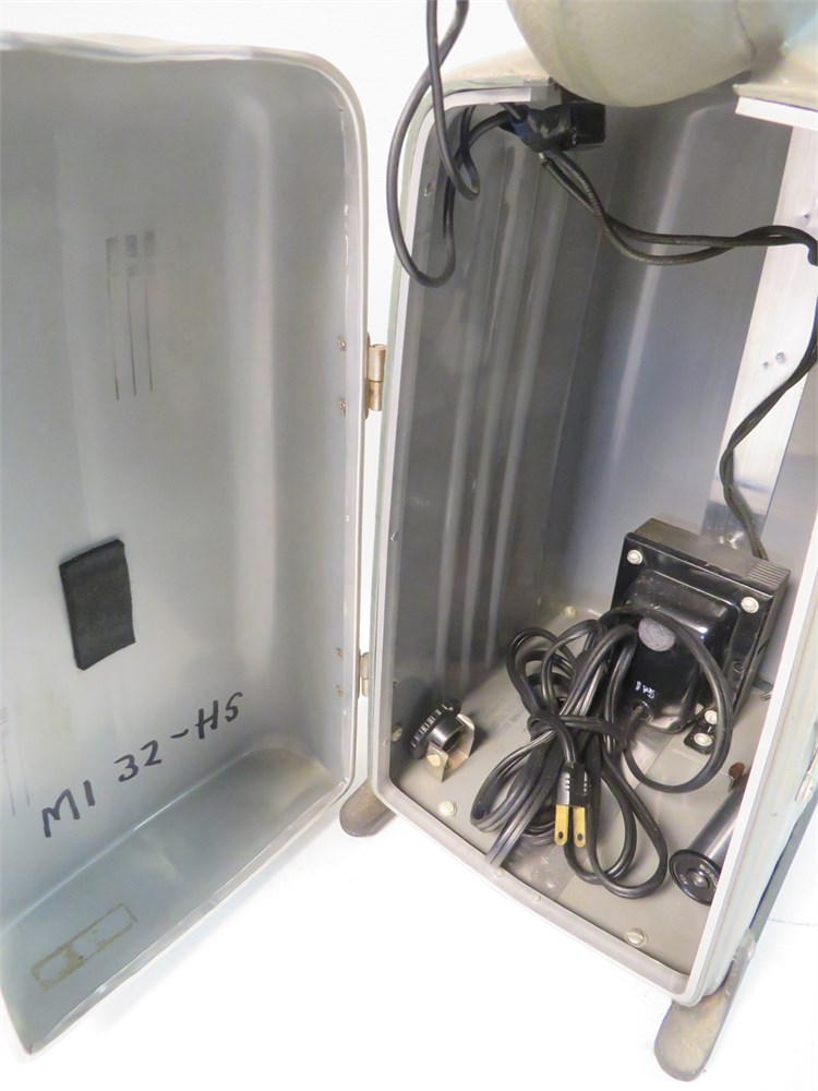 Transitional Design Online Auctions - BIOSCOPE Model 60 Projecting ...