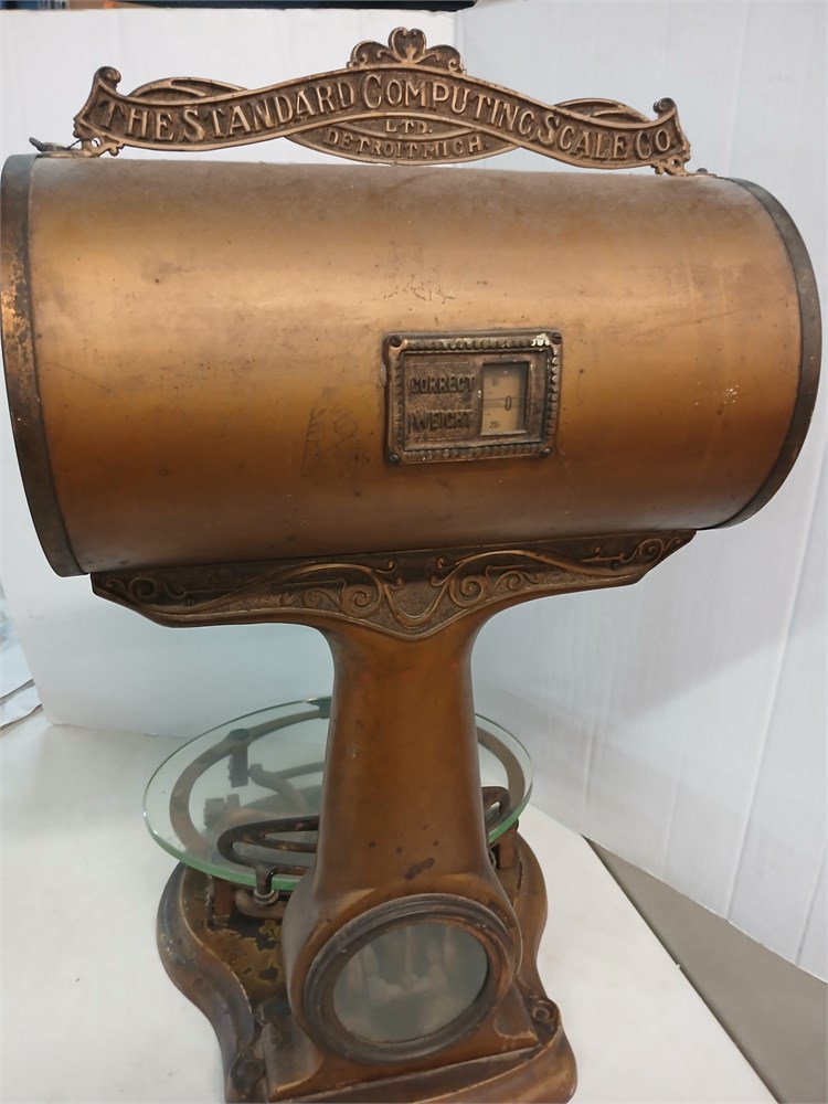 Transitional Design Online Auctions - Antique Standard Computing Scale ...