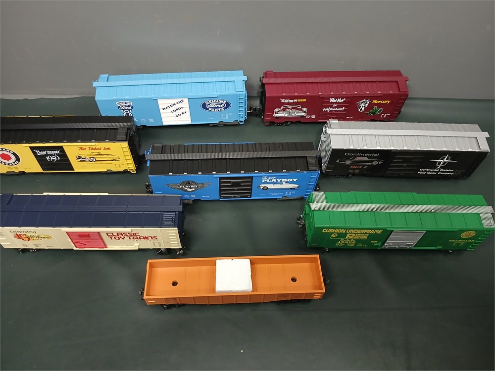 Transitional Design Online Auctions - Model train freight cars