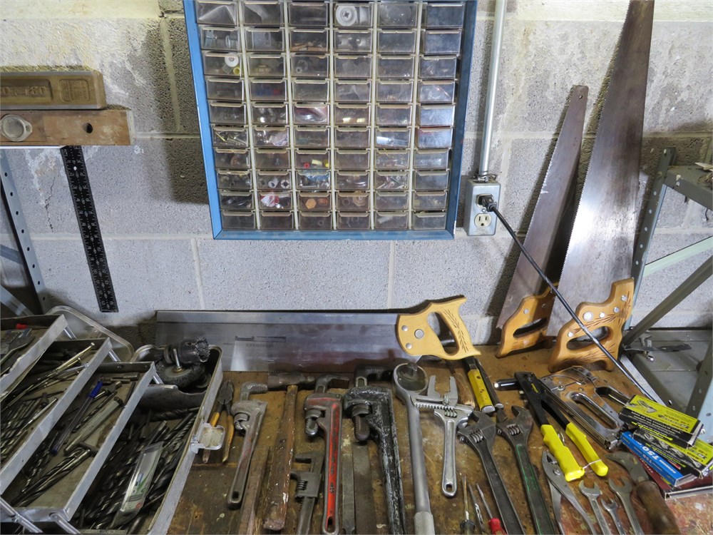 Transitional Design Online Auctions - Hand Tool Lot / Hardware Storage Box