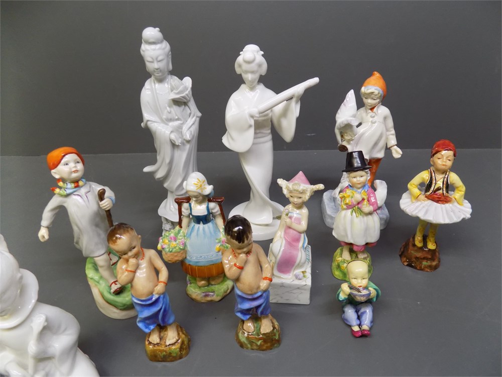 Transitional Design Online Auctions - Porcelain Figurine Collection