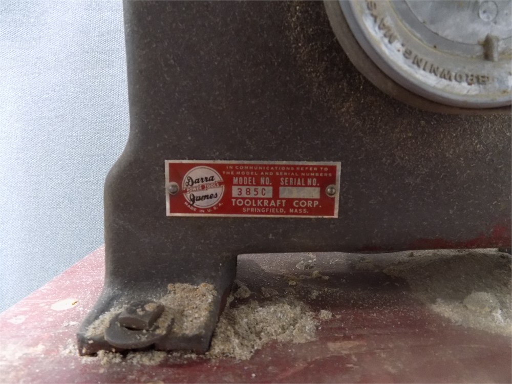 Transitional Design Online Auctions - Darra James Bandsaw