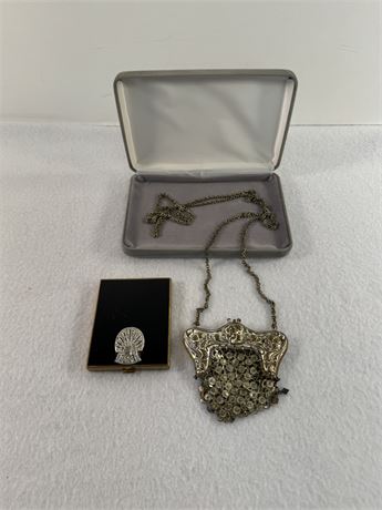 Transitional Design Online Auctions - Vintage-Metal Mesh Purse ...