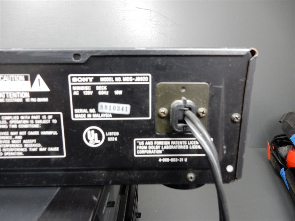 Transitional Design Online Auctions - Sony Receiver / Disc Changer ...