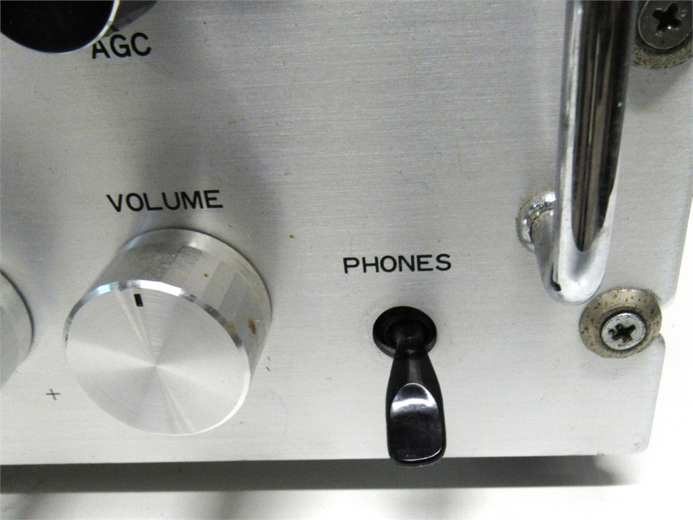 Transitional Design Online Auctions - DAK Mark X S.S.B. Radio Telephone ...