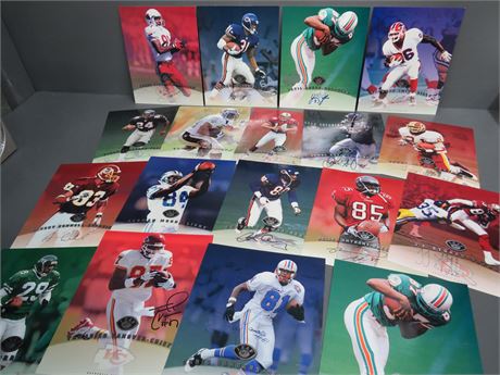 Transitional Design Online Auctions - Lot of 18 Leaf 1997 NFL Player ...