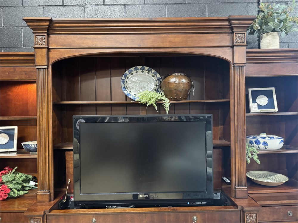 Transitional Design Online Auctions - Ethan Allen Tuscan 6 Piece Median ...