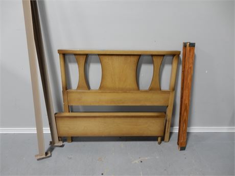 Transitional Design Online Auctions - Mid-Century Bassett Twin Bed