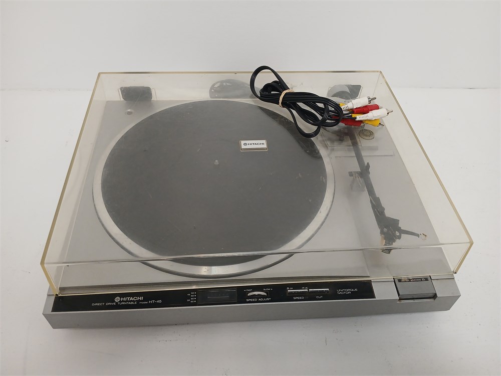 Transitional Design Online Auctions - Hitachi Turntable / Model HT-45