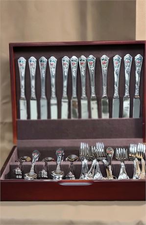 Transitional Design Online Auctions - Pfaltzgraff Winterberry Pattern ...