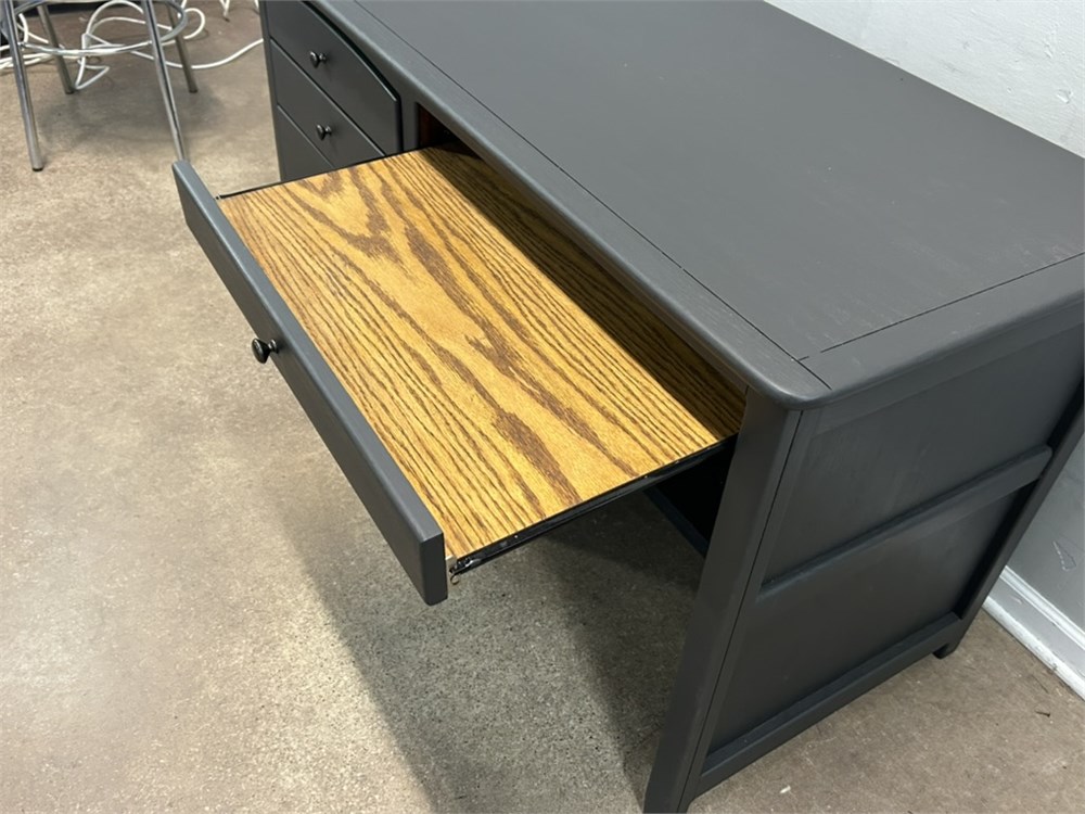 Transitional Design Online Auctions - Right-Sized Solid-Wood Desk / Mat ...