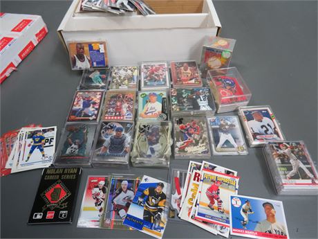 Transitional Design Online Auctions - Sports Card Collection / Player Packs