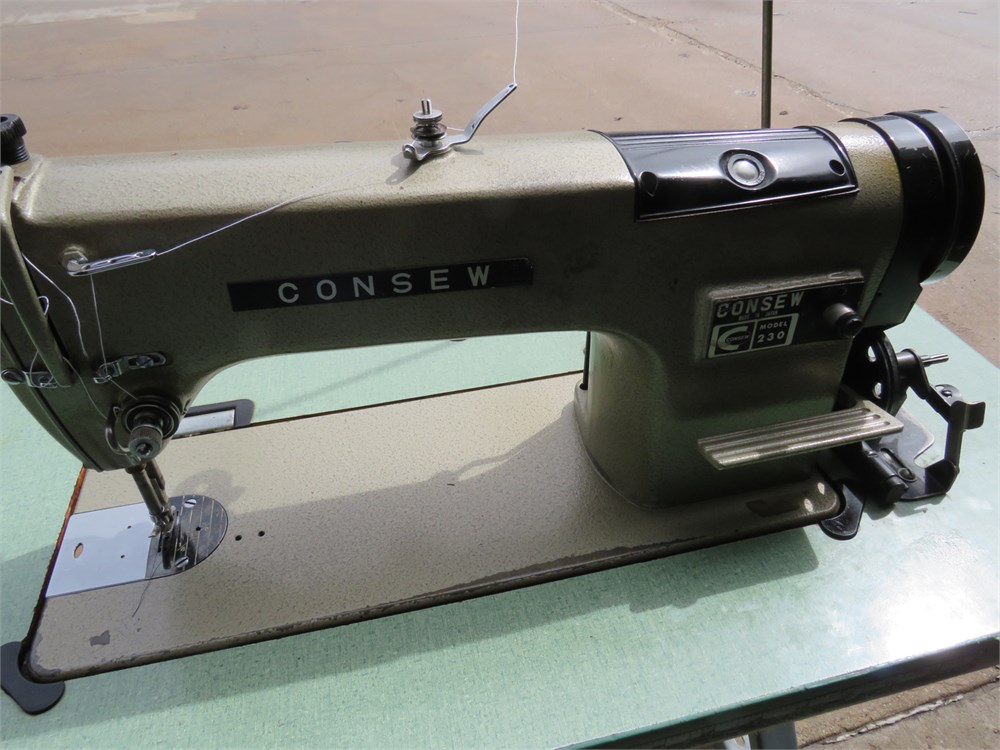 Transitional Design Online Auctions - CONSEW Commercial Sewing Machine ...