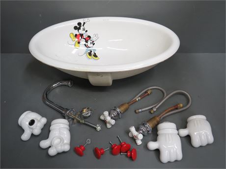 Transitional Design Online Auctions - KOHLER Mickey & Minnie Mouse ...
