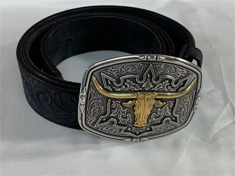 Transitional Design Online Auctions - Nocona Buckle Long Horn Steer Buckle