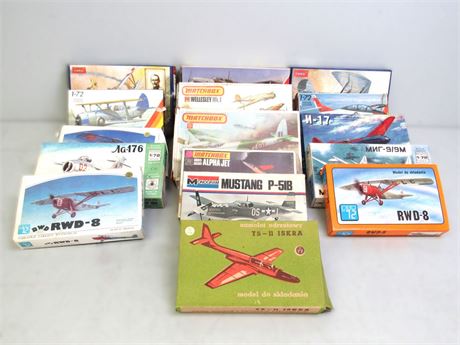 Transitional Design Online Auctions - 16 Model Airplane Kits - Matchbox ...