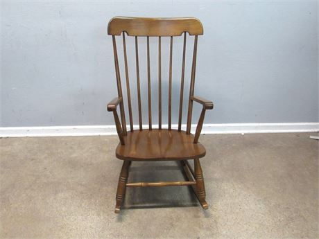 Transitional Design Online Auctions - Vintage Virginia House Furniture ...