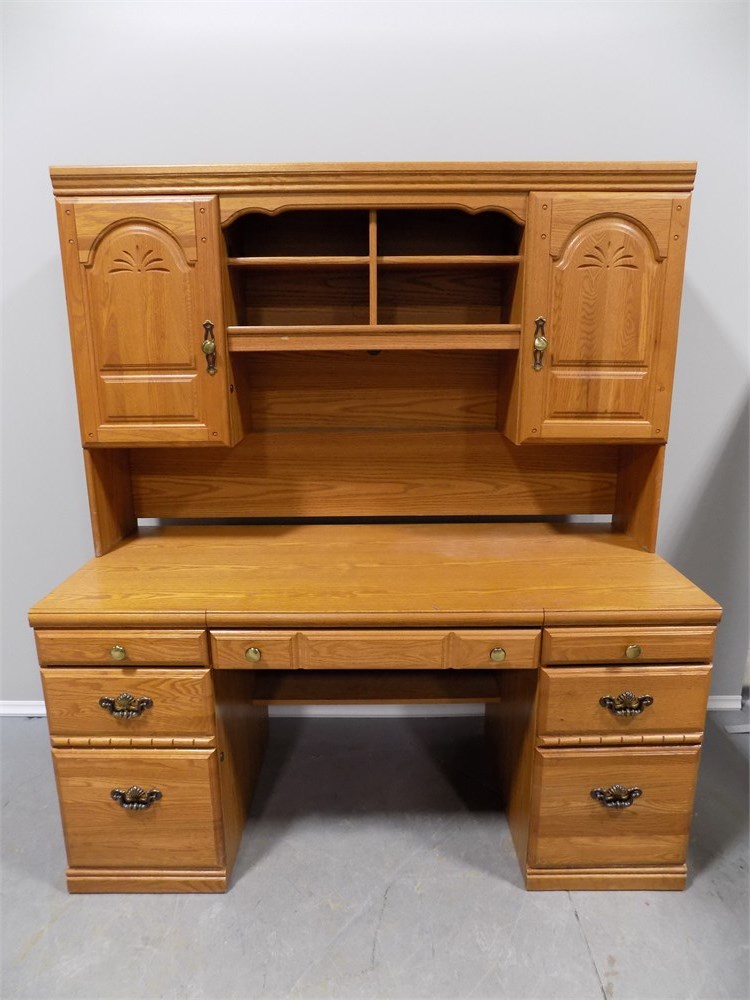 Transitional Design Online Auctions - Defehr Computer Desk & Hutch