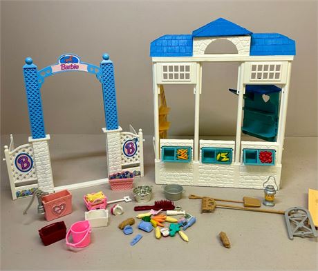Transitional Design Online Auctions - Barbie Riding Stable
