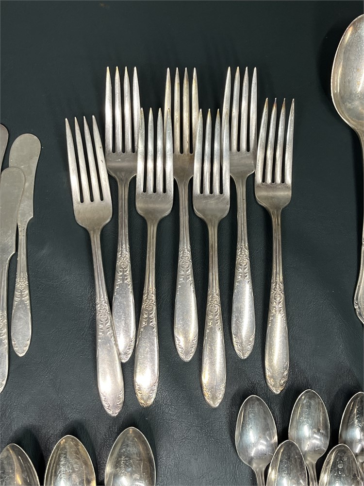 Transitional Design Online Auctions
