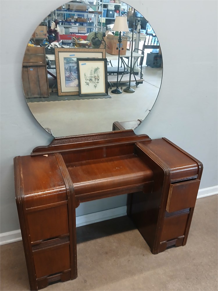 Transitional Design Online Auctions - Art Deco Waterfall Dressing Table ...