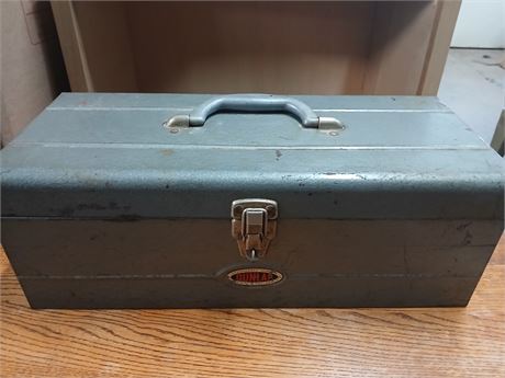 Transitional Design Online Auctions - Handy Man Tool Box