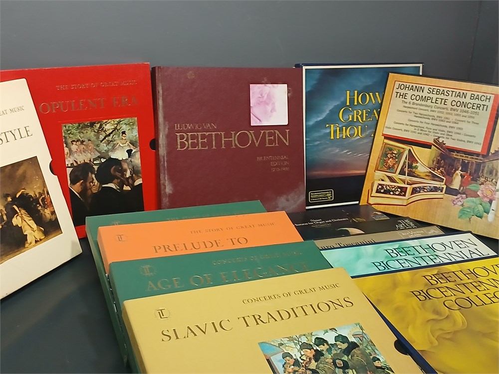 Transitional Design Online Auctions - Classical music records and box ...