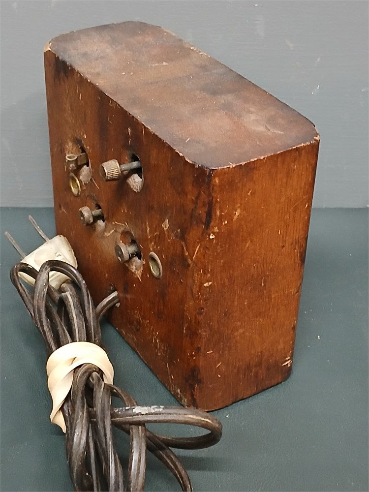 Transitional Design Online Auctions - 1950's Electric Clocks