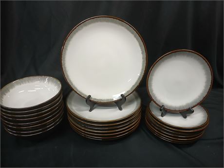 Transitional Design Online Auctions - Sango China Dishes / 24