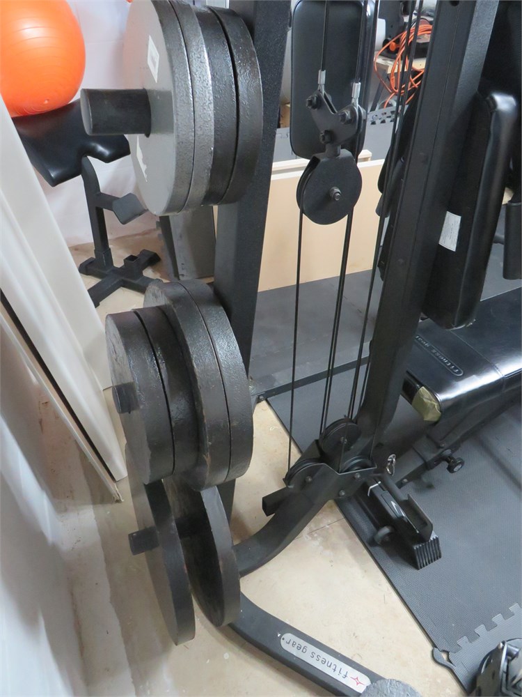 Transitional Design Online Auctions - FITNESS GEAR Ultimate Smith II ...