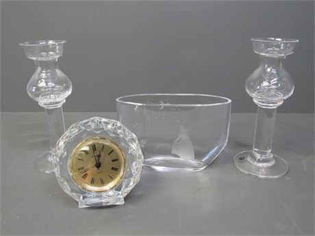 Transitional Design Online Auctions - Orrefors Signed Vase Dartington ...