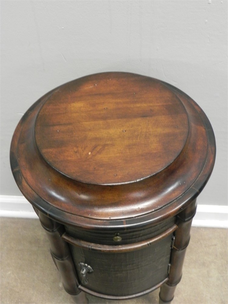 Transitional Design Online Auctions - Ethan Allen Isadora Chinoiserie ...