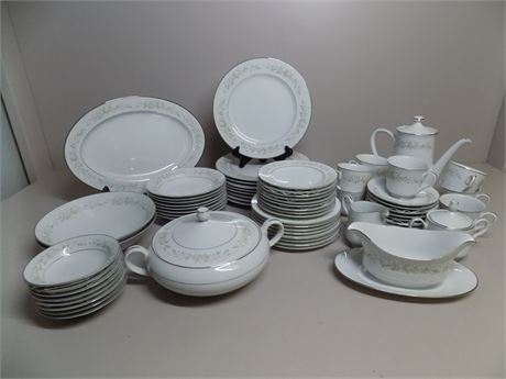 Transitional Design Online Auctions - Grace Fine China of Japan ...