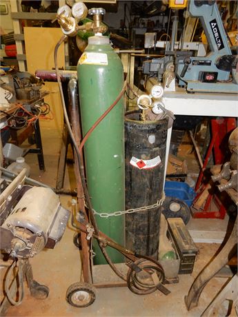 Transitional Design Online Auctions - Heavy Duty Cutting Torch / Cart