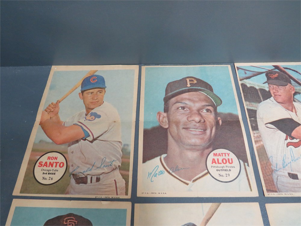 Transitional Design Online Auctions - 1967 Topps Pin-Ups Mini Player ...