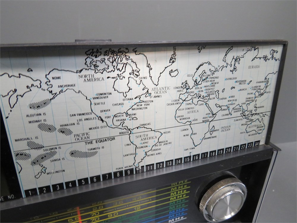 Transitional Design Online Auctions - WINDSOR All-Band Solid State ...