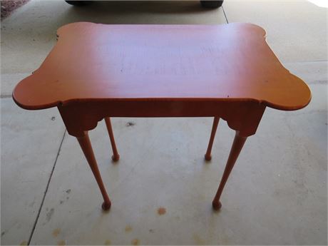 Transitional Design Online Auctions - SERAPH Tiger Maple Porringer Table