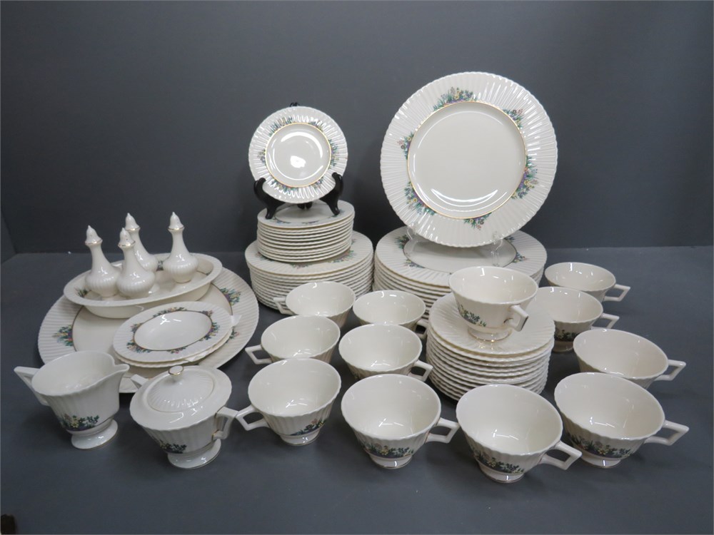 Transitional Design Online Auctions - LENOX Rutledge China Set