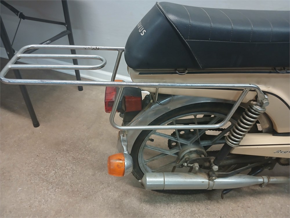 Transitional Design Online Auctions - Batavus Regency Moped / Motorcycle