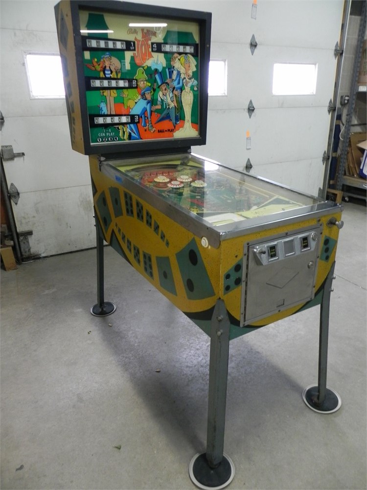 Transitional Design Online Auctions - Little Joe Pinball Machine / 1972