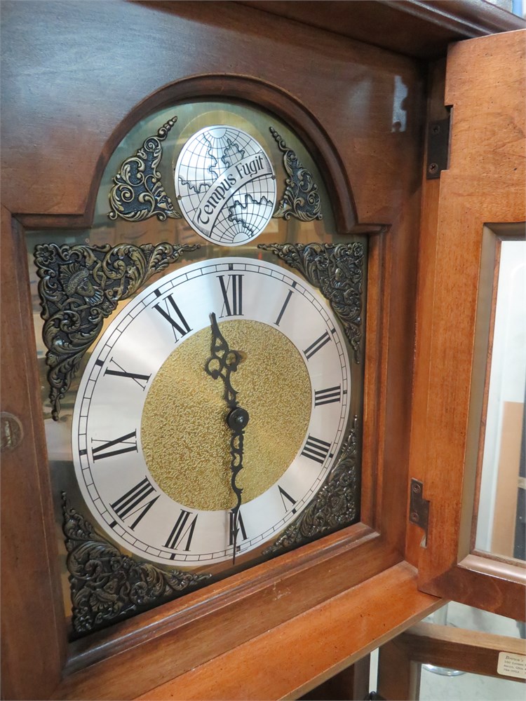 Transitional Design Online Auctions - RIDGEWAY Connoiseur Collection ...