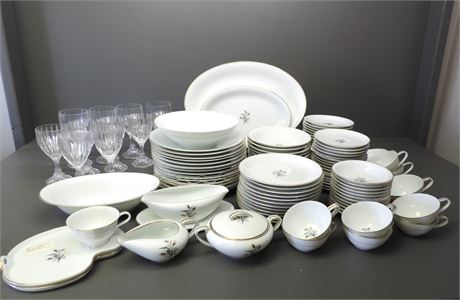 Transitional Design Online Auctions - Discontinued NORITAKE 'Wheatcroft ...