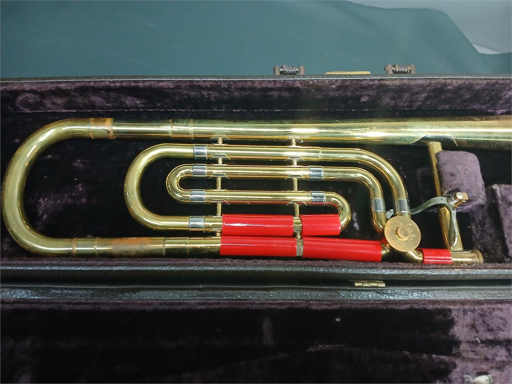 Transitional Design Online Auctions - Olds Ambassador Trombone
