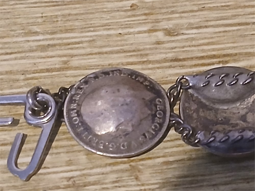 Transitional Design Online Auctions - King George V silver coin bracelet