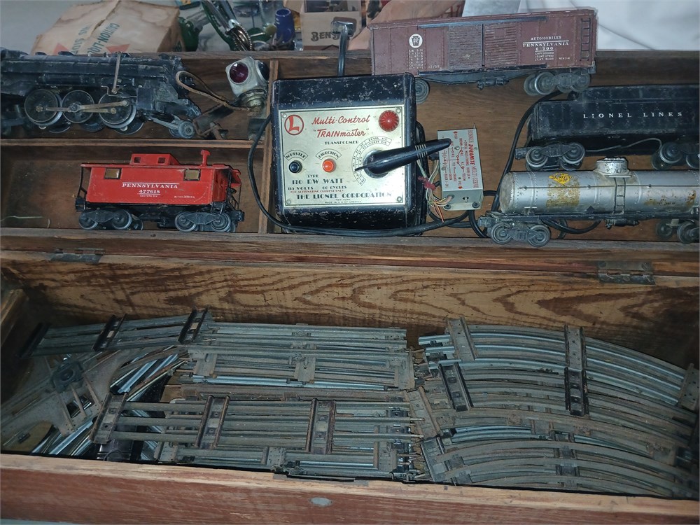Transitional Design Online Auctions - Lionel "O" Gauge Models Train & Track