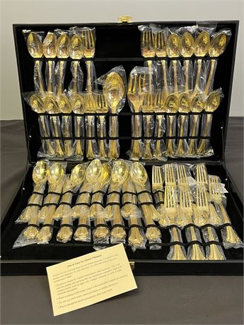 Transitional Design Online Auctions - Flatware Set / Goldware / NIB