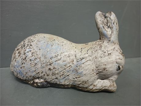 Transitional Design Online Auctions - McCarty's Pottery Nutmeg Rabbit