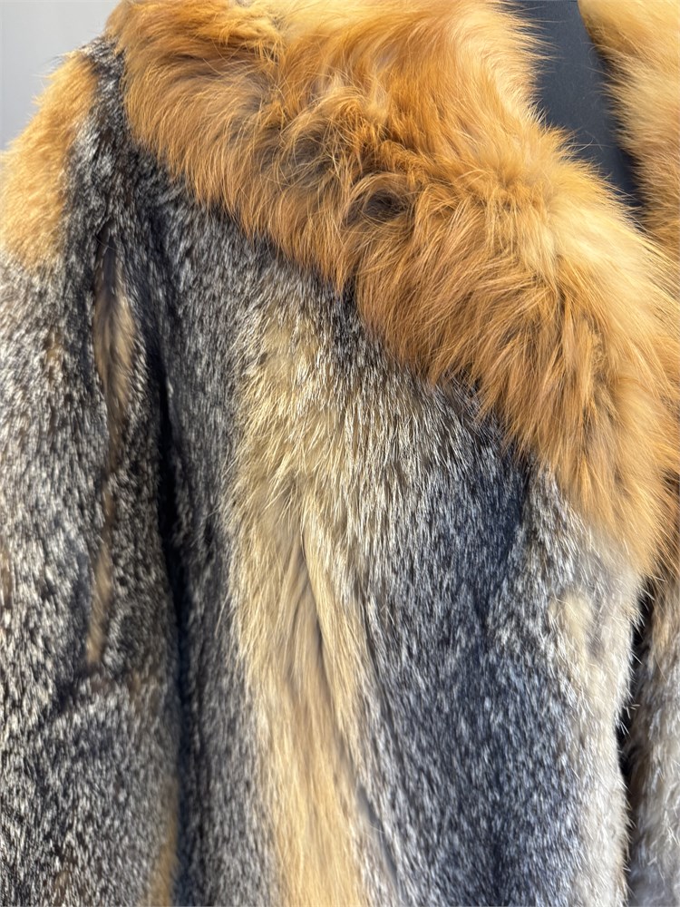 Transitional Design Online Auctions - Coat-Grey Fox Kit -Red Fox Collar