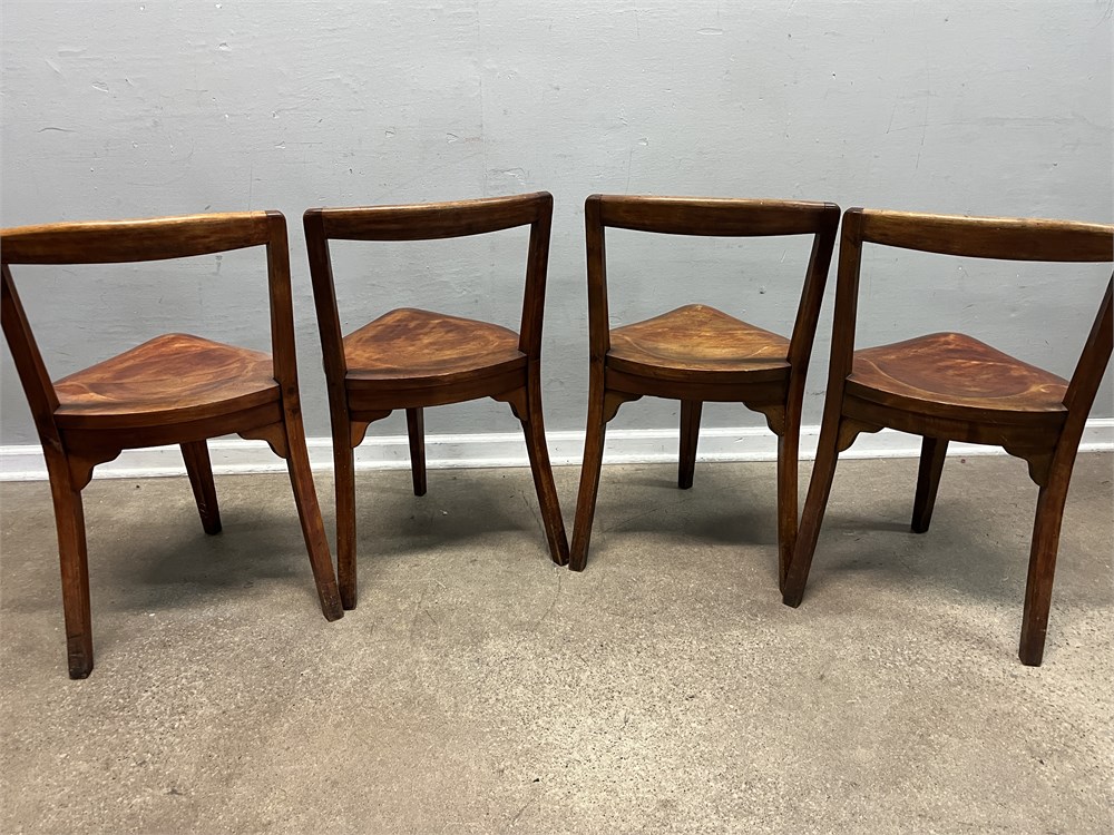 Transitional Design Online Auctions - W.R. McClean Table / Snug Seal ...